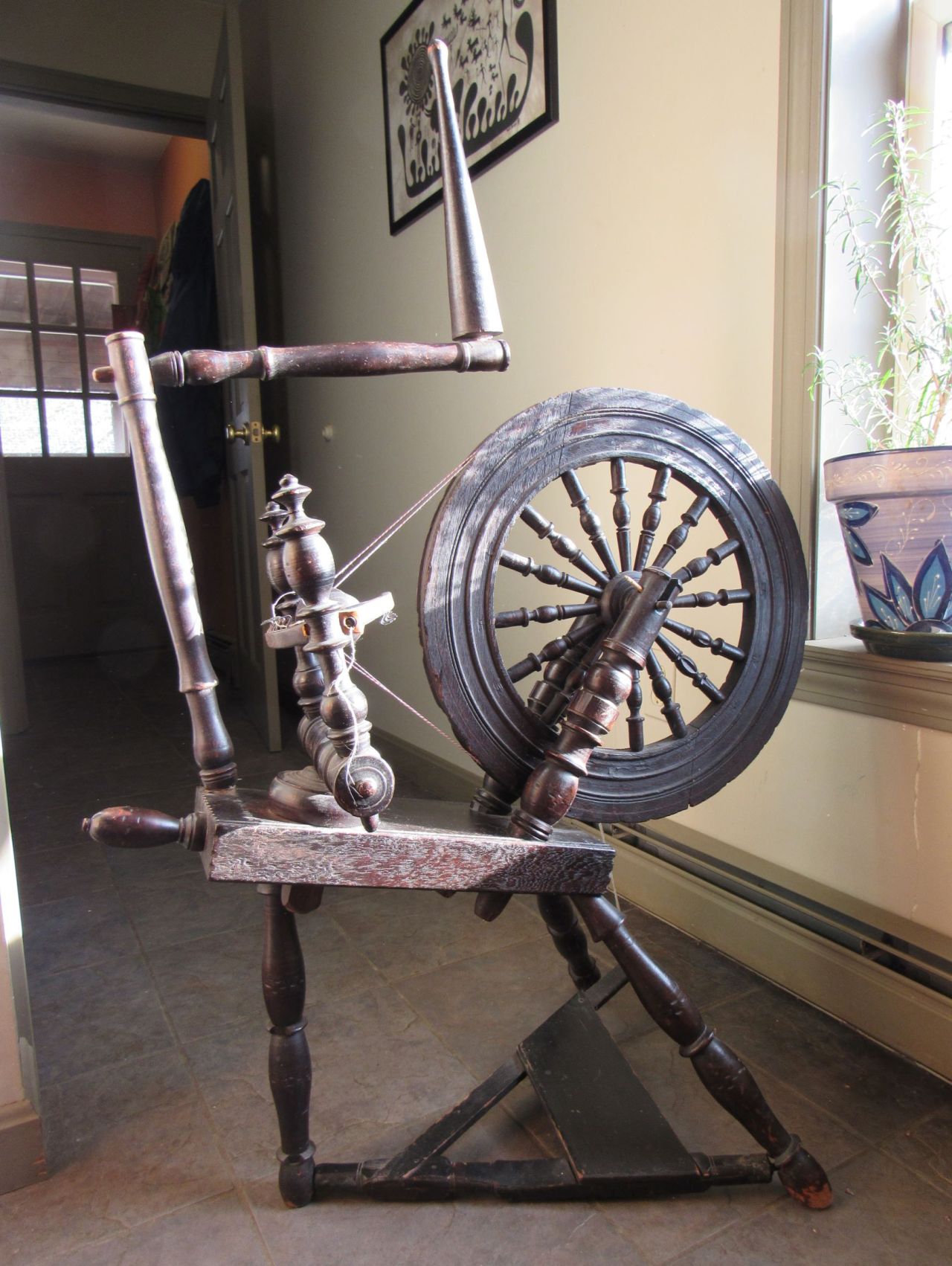 Antique spinning wheels, looms, and fiber tools – Exquisite Machinery