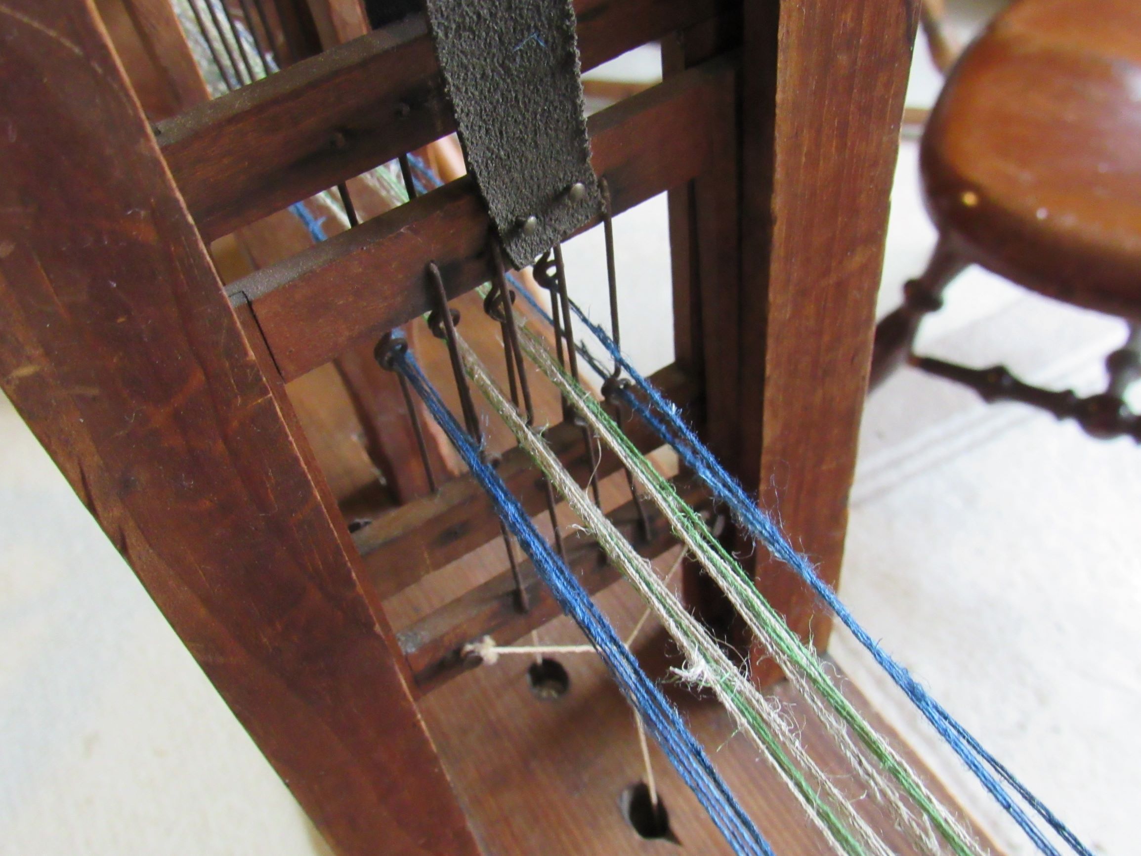 Antique loom – Exquisite Machinery