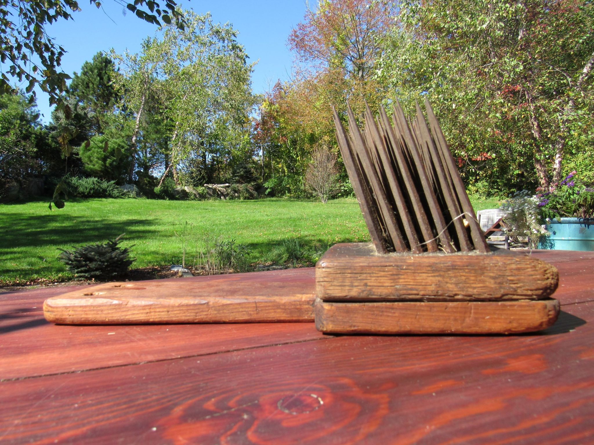 Flax Hackles – Exquisite Machinery