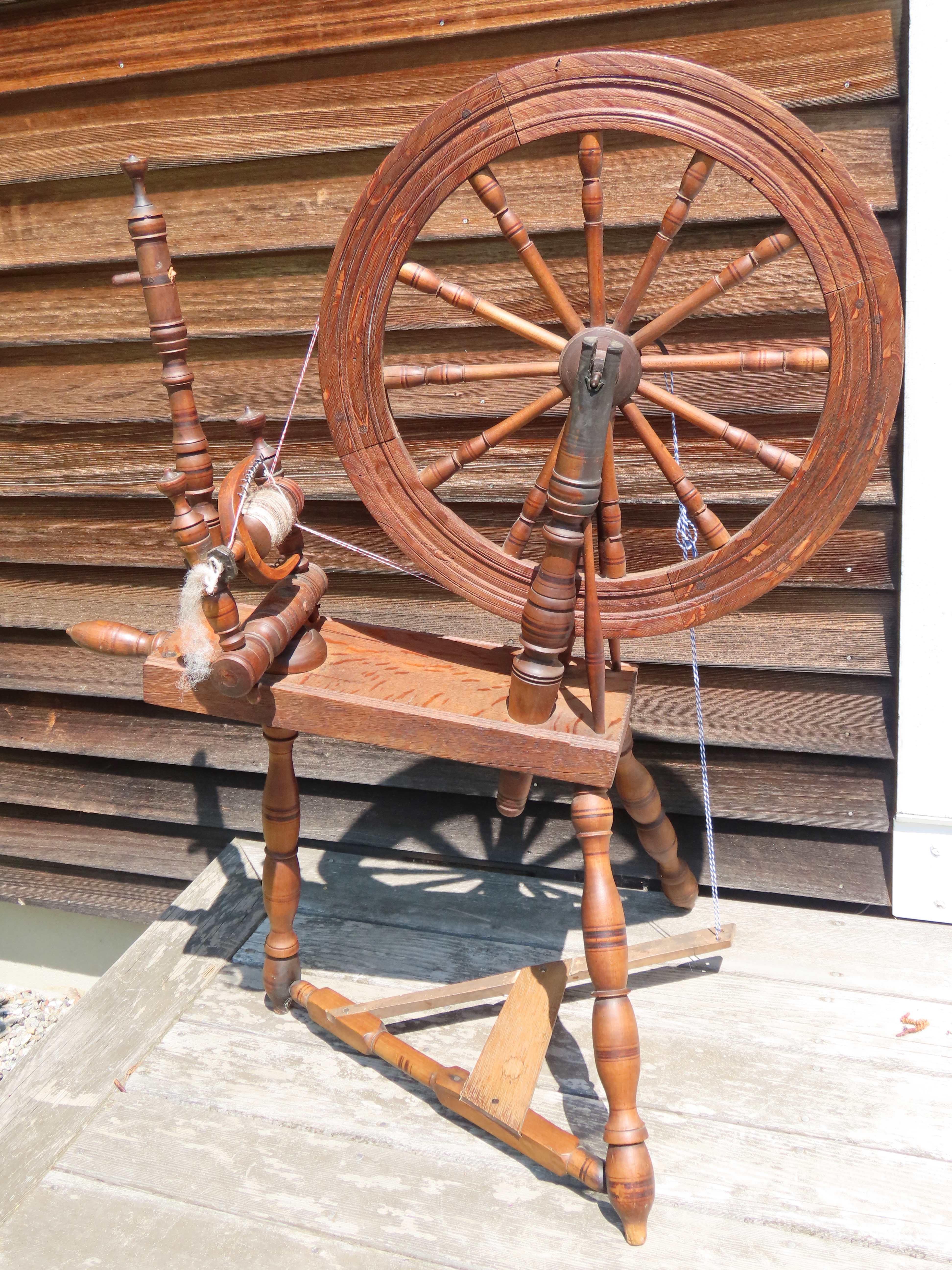 Pennsylvania spinning wheel – Exquisite Machinery